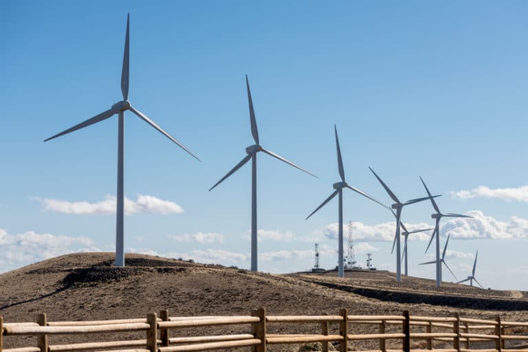 Lorna Luebbe Winds Up Green Energy Projects - Modern Counsel