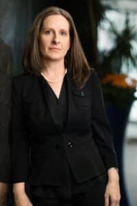 Jennifer Sharp Keeps Her Ambitions Evolving - Modern Counsel